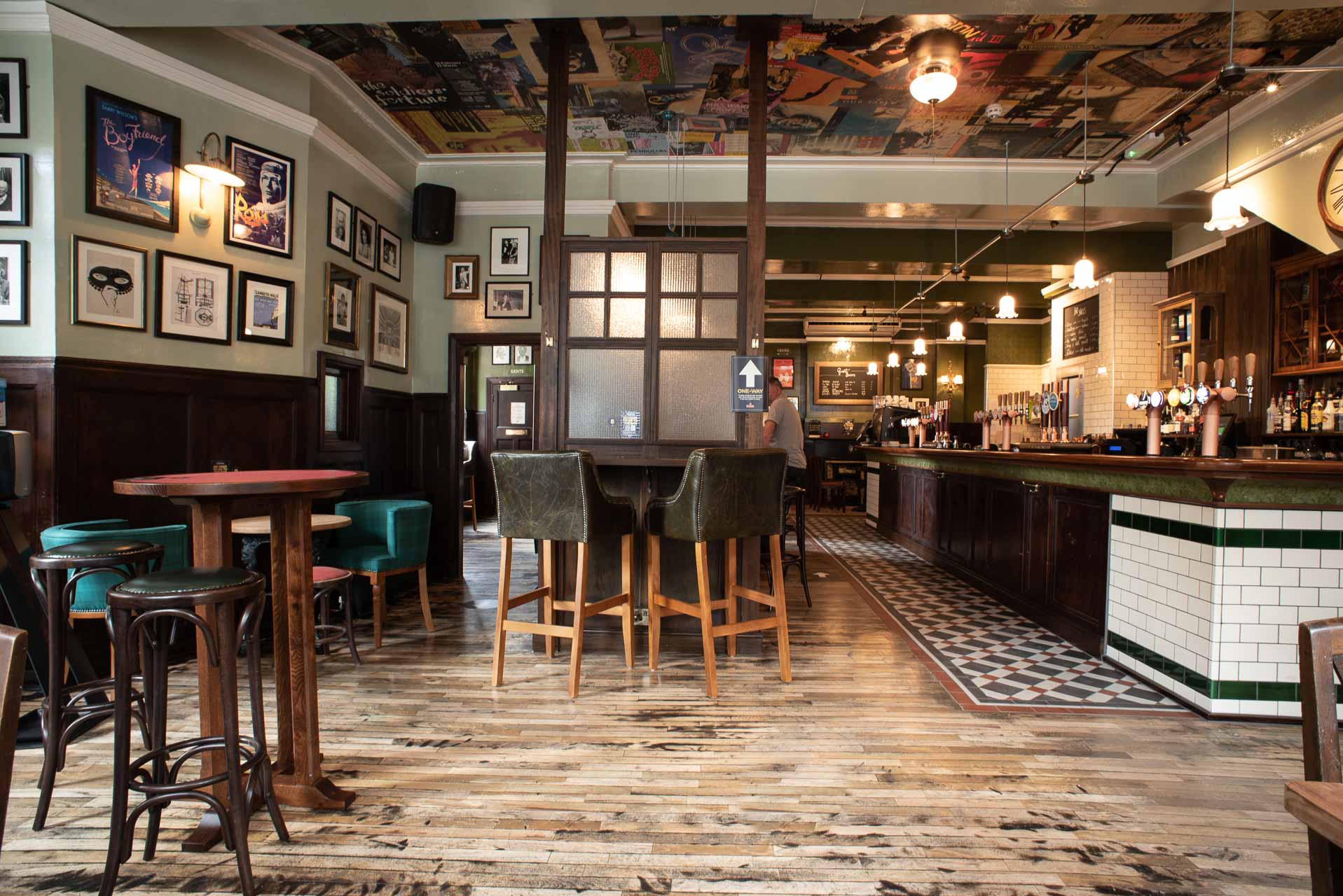 The Windmill - Fuller's Pub and Restaurant in Waterloo